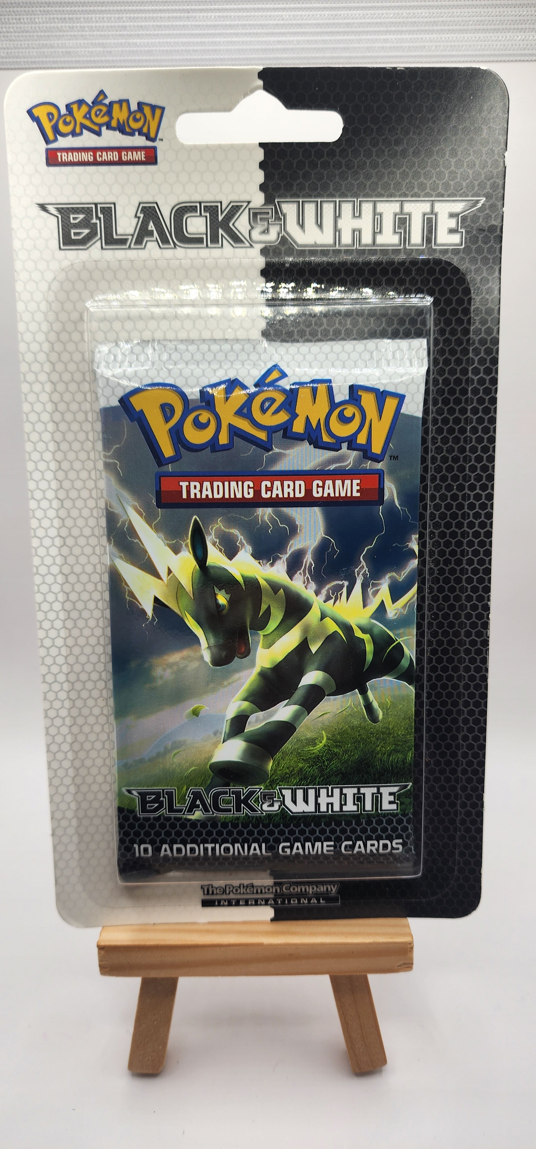 Black & White Base Blister Pack – Collxall LLC